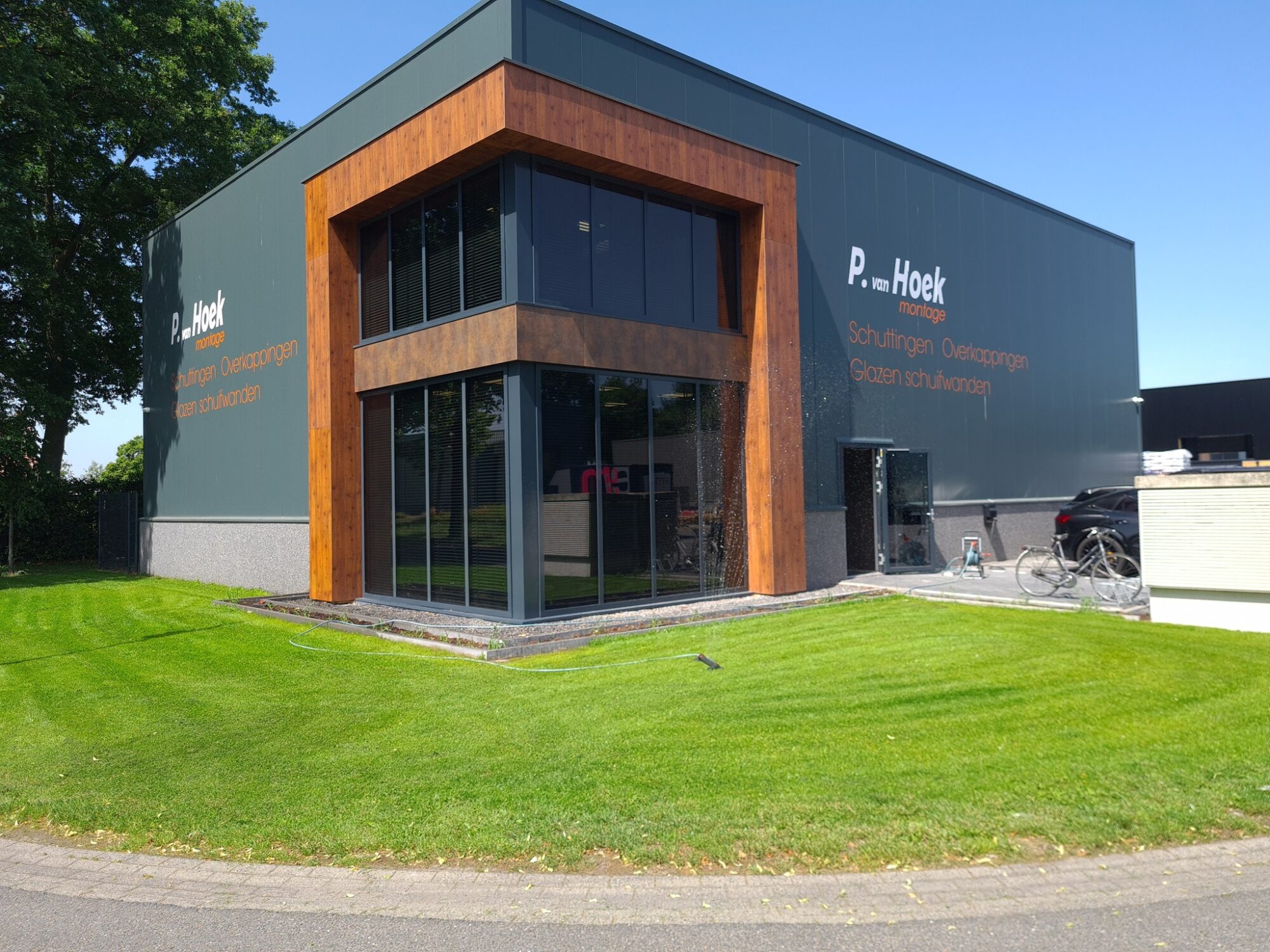 Ons bedrijf - P. van Hoek Montage